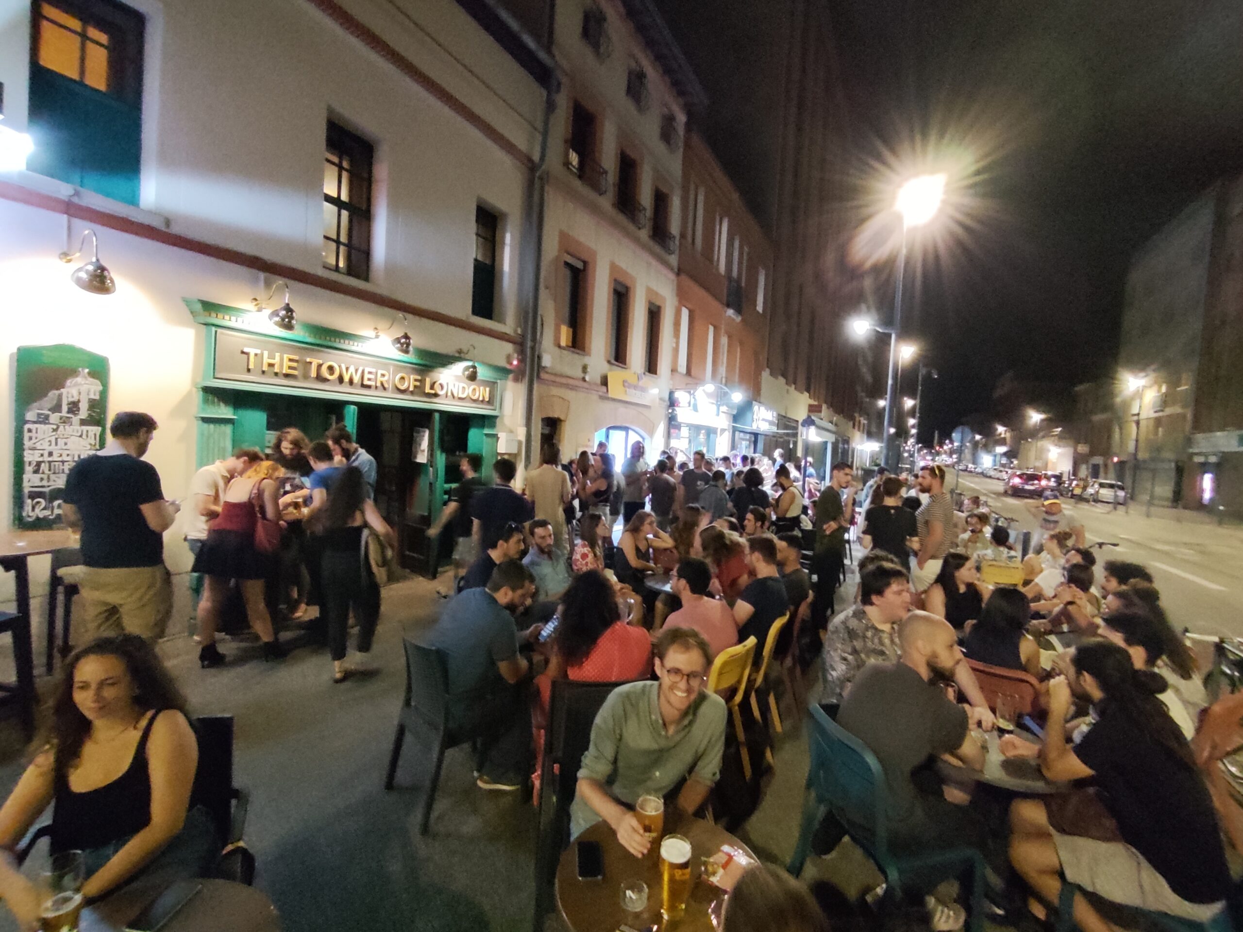 The Charles Dickens English Pub Bordeaux